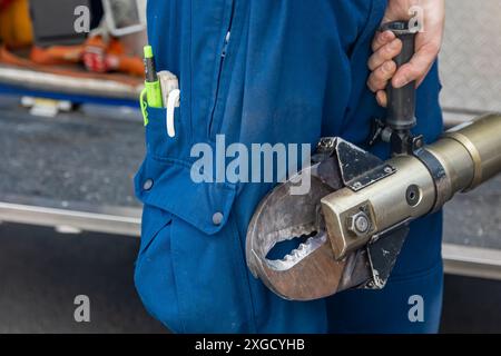 Jaws of Life Hydraulic Fire and Rescue Equipment Stock Photo - Alamy