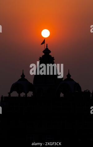 Beautiful sunset view with temple, Vrindavan, Mathura, Uttar Pradesh ...