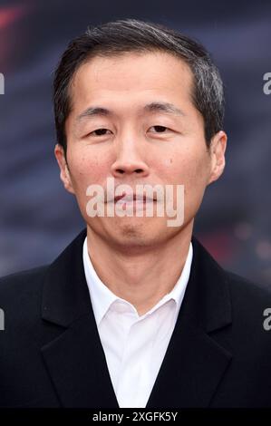 Lee Isaac Chung mit Ehefrau Valerie Chung und Tochter bei der Premiere ...