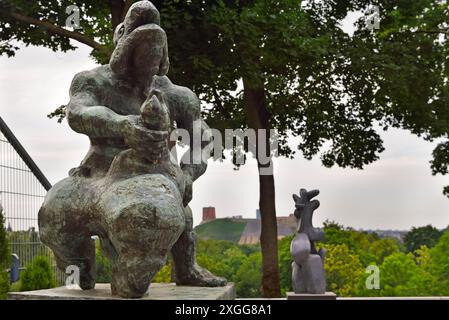 'We the People' sculpture, by Jacques Lipchitz, in Municipal Services ...