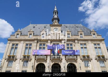 The Saint Denis Town hall at summer day, France Stock Photo - Alamy