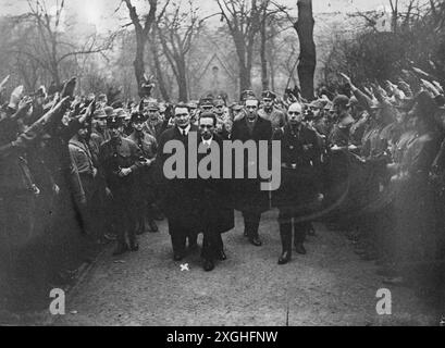 German NAZI NSDAP officer party official with Gallipoli Star Stock ...