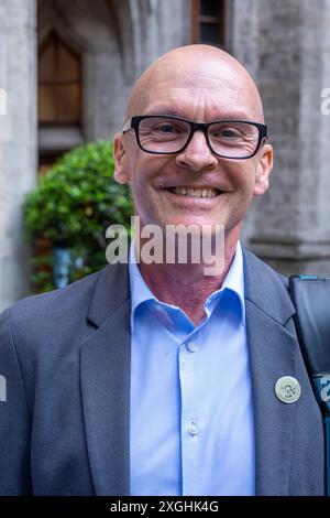 Muenchen, Sommerfest der Muenchner Innenstadtwirte, Spende fuer ...