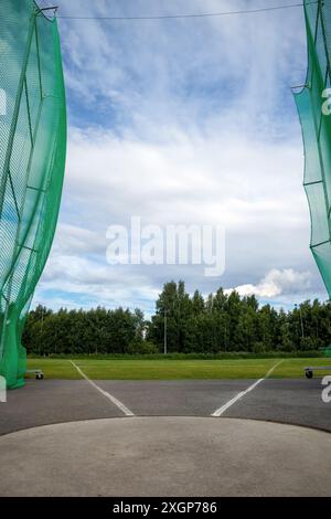 empty discus and hammer throwing ring outdoors Stock Photo - Alamy