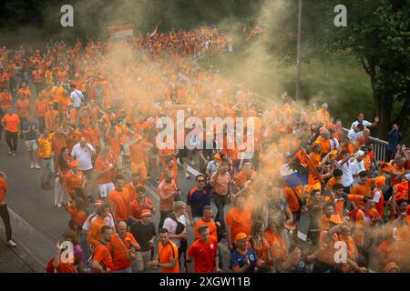 Fanwalk Oranje Fans mit Pyrotechnik, GER, Netherlands (NED) vs England ...