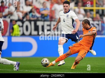 Netherlands' Xavi Simons scores his side's 3nd goal during a World Cup ...