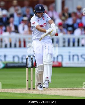 England's Joe Root batting on day four of the Fifth Rothesay Men's Test ...