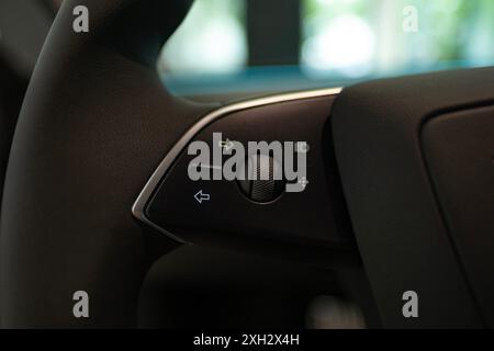 tesla Model 3 Performance Highland steering yoke car, steering wheel ...