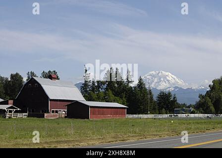 buckley/Washington state View of Mount Rainier 21 June 2014 (Photo by ...