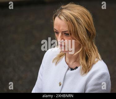 Laura Kuenssberg - BBC political presenter - in Downing Street the day ...