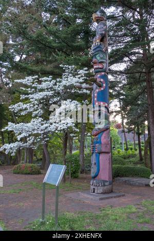 The Victoria - Morioka Friendship Pole in the grounds of Morioka Castle ...