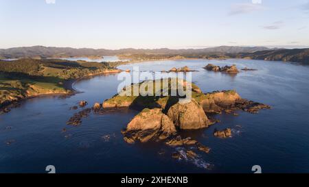 Aerial view of Bland Bay in Northland, New Zealand Stock Photo - Alamy