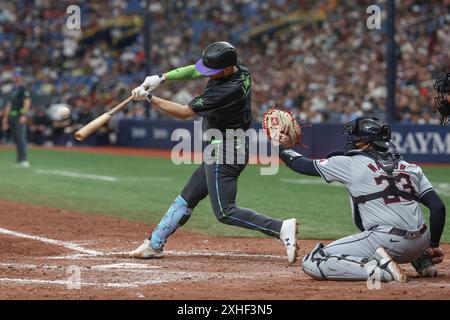 Cleveland Guardians second baseman Daniel Schneemann dives but misses a ...