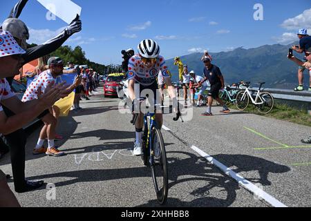 Jonas Vingegaard Denmark Visma Leaseabike Plateau de Beille Tour de France 2024 Stock Photo - Alamy