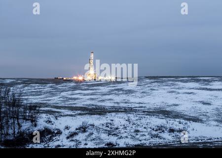 Drilling for oil in Ohio Stock Photo - Alamy