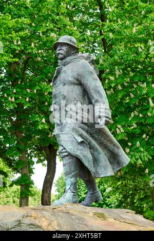 Georges Clemenceau Statue, François-Victor Cogné, 1932, Jardins Petit ...