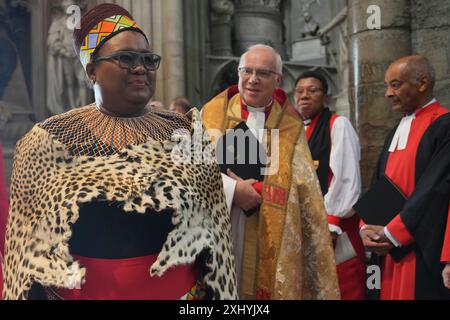 Her Majesty Queen Nompumelelo Zulu arrives for a Service of ...