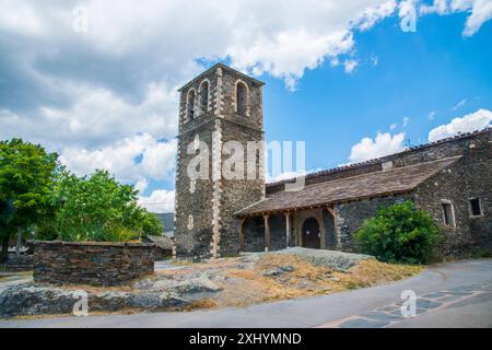 Iglesia de Campillo de Ranas. Guadalajara. Castilla la Mancha. España ...