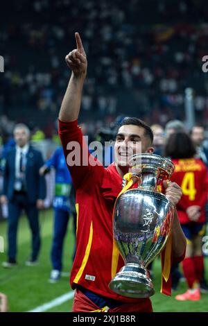 BERLIN, GERMANY - JULY 14: Ferran Torres celebrates with the trophy ...