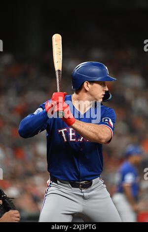 Texas Rangers' Wyatt Langford in action during a baseball game against ...
