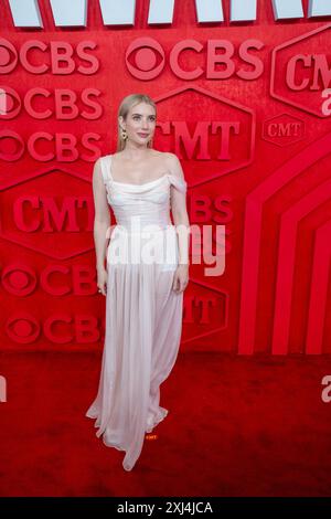Actress and singer EMMA ROBERTS walks the red carpet and pose for ...