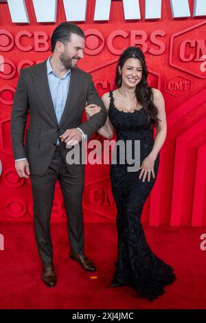 Singer SAM HUNT and wife HANNAH HUNT walk the red carpet and poses for ...