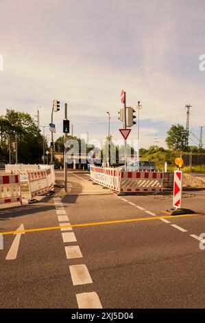 Roadworks, traffic congestion, traffic situation, obstruction, traffic ...