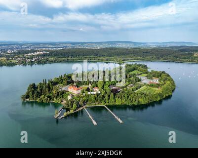 AERIAL VIEW. Mainau Island with its Baroque Castle and arboreal park ...