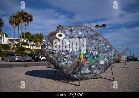 Artwork, installation, to encourage waste separation, fish also wire ...