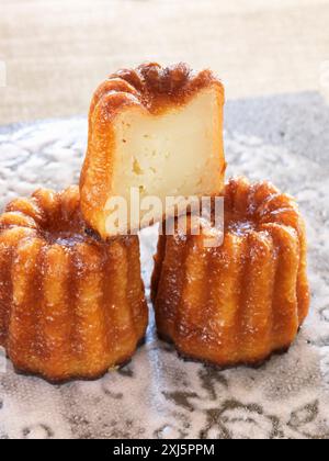 Cannelés from Bordeaux Stock Photo - Alamy