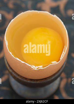 open egg shell and egg yolk Stock Photo - Alamy
