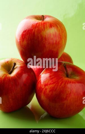 Red Chief apples Stock Photo - Alamy