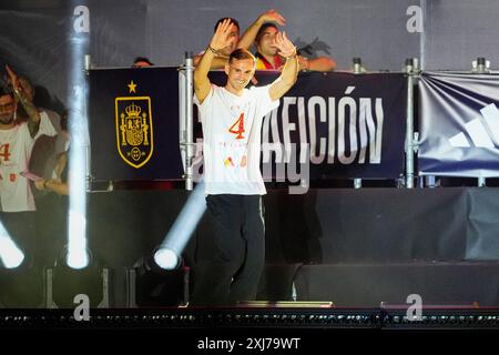 Spanish player Fabian Ruiz seen celebrating with the fans during the ...