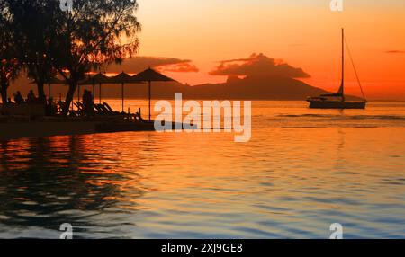 Te Moana Resort, Tahiti, French Polynesia, South Pacific, Pacific Stock ...