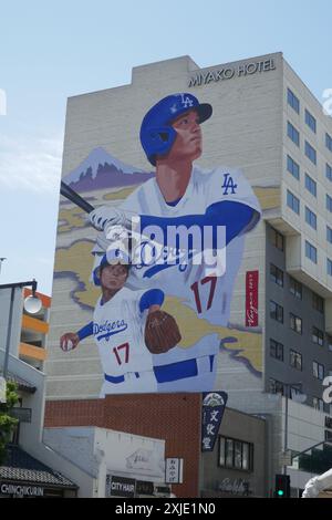 A mural of Los Angeles Dodgers player Shohei Ohtani on the side of the ...