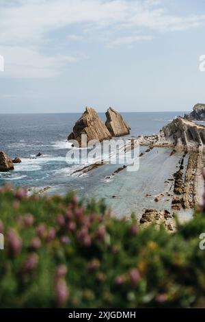 Stunning Coastal Rock Formations Along the Spanish Mediterranean ...