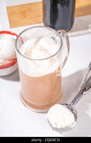 Ice cream beer floating cocktail, summer cold refreshment alcoholic ...