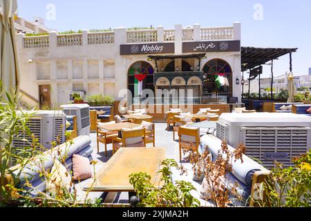 Restaurant outdoor seating In Doha, Qatar Stock Photo - Alamy