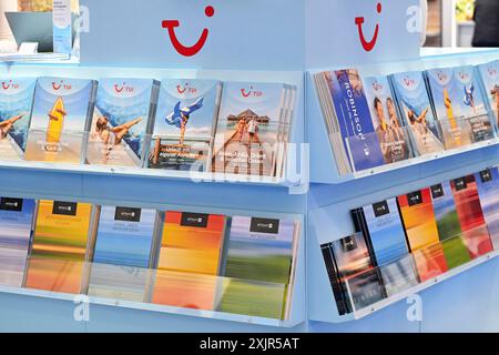 Exhibition stand Tui brochures Stock Photo - Alamy