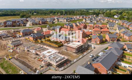 BARRATT HOMES Centurion Village in Leyland Lancashire Stock Photo - Alamy