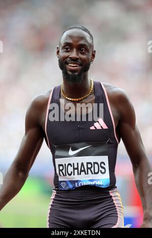 Jereem Richards of Trinidad and Tobago competing in the Men's 400 ...