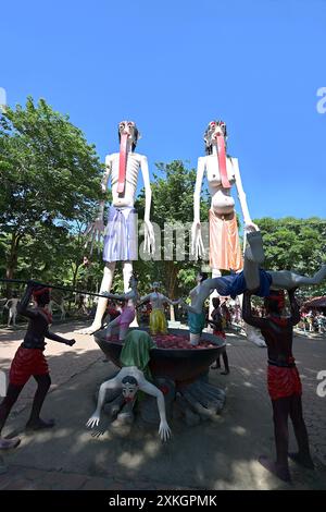 Graphic depiction of sinners being tortured by a variety of instruments ...