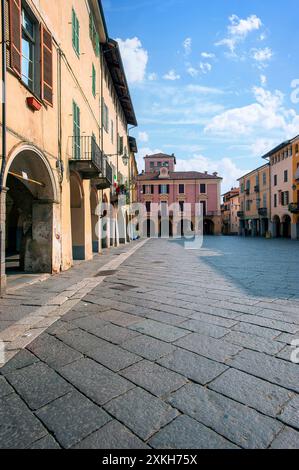 Italy Piedmont Biella - Biella Piazzo - Piazza Cisterna Stock Photo - Alamy