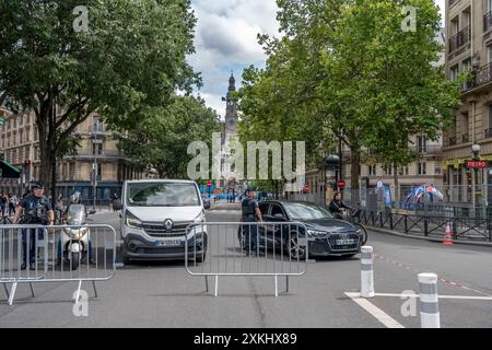 French gendarmes control a vehicle in Ustaritz, southwestern France ...