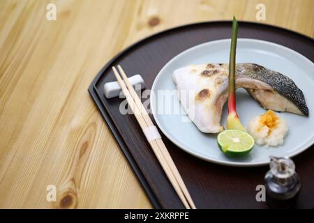 Buri kama shioyaki ( salt-grilled yellowtail collar ), Japanese cuisine ...