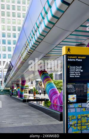 Adams Plaza Bridge in Canary Wharf, London England UK Stock Photo - Alamy