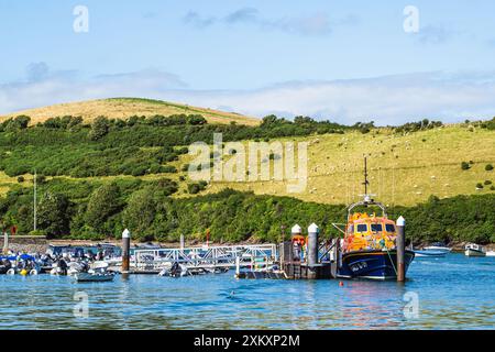 RNLI Salcombe Lifeboat Station boat in Salcombe, Kingsbridge Estuary ...
