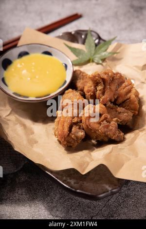 Japanese fried chicken chunks Stock Photo - Alamy
