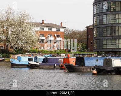 a view of Ice Wharf Marina and Battlebridge Basin on the Regents Canal near Kings Cross in ...