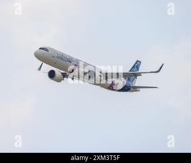 Airbus A321 XLR passenger jet aircraft flying at the 2024 Farnborough ...